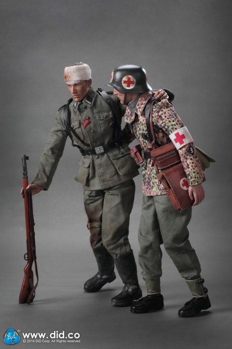 DID 1:6 ″Peter″ Waffen SS Medic Operation 80100