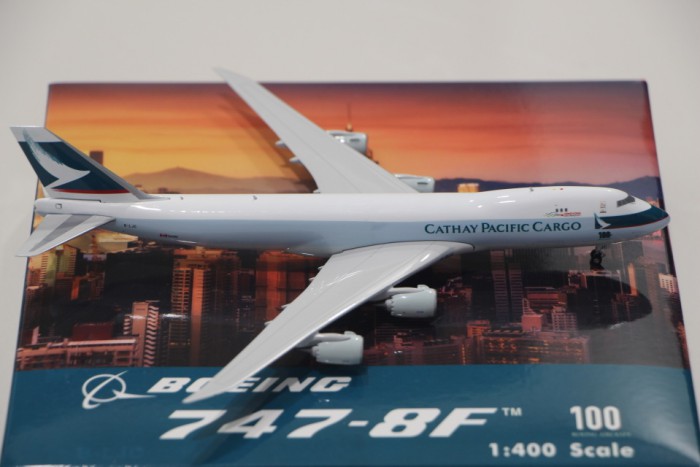 Phoenix 1:400 B747-867F Cathay Pacific ″2010s″ Colors PHO-400-465