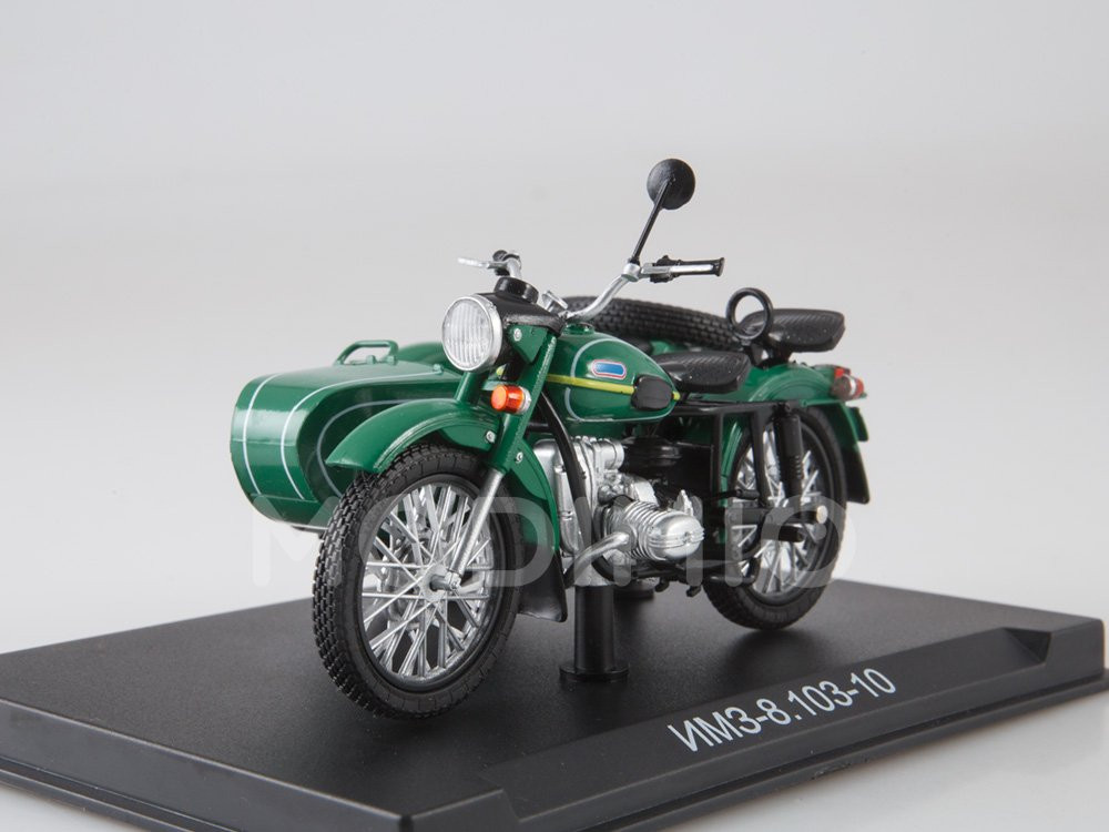 Modimio 1:24 URAL IMZ-8.103-10 NM01