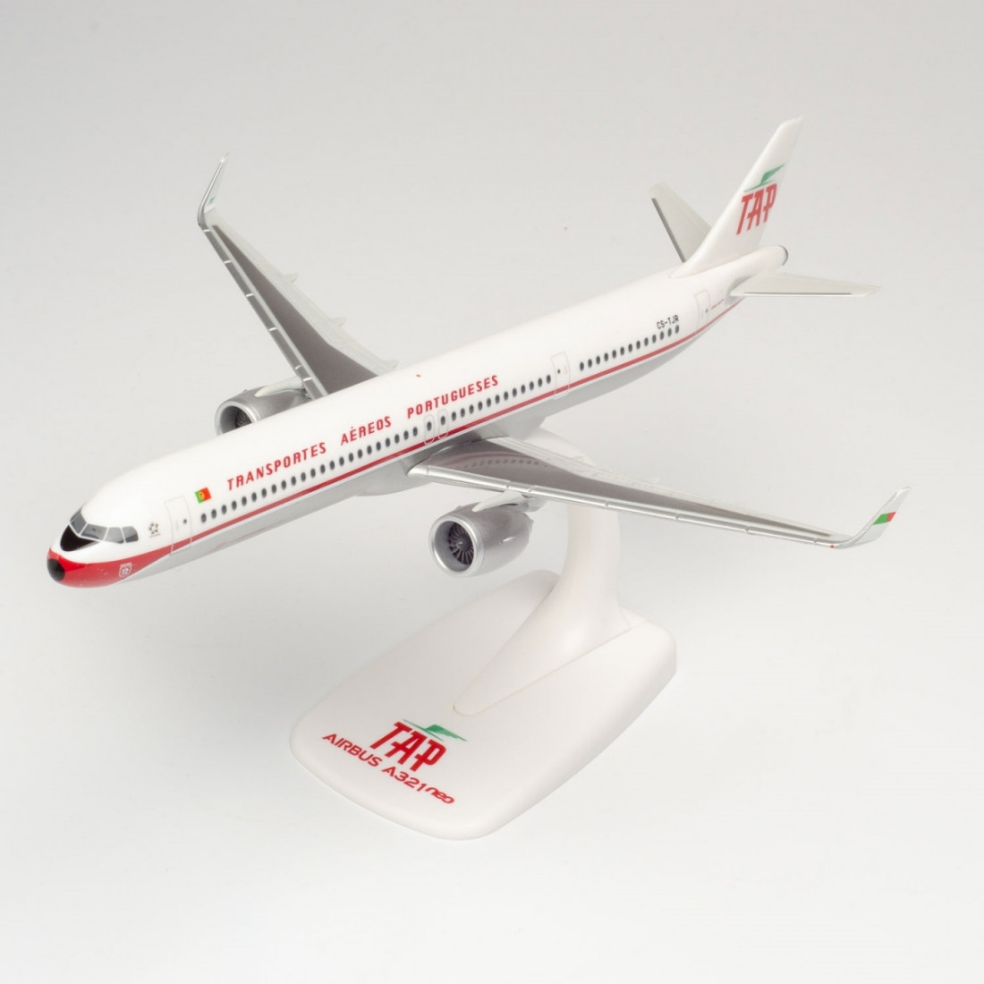 Herpa 1:200 Airbus A321-251NX, TAP Air Portugal, Retro Colors (Snap-Fit ...