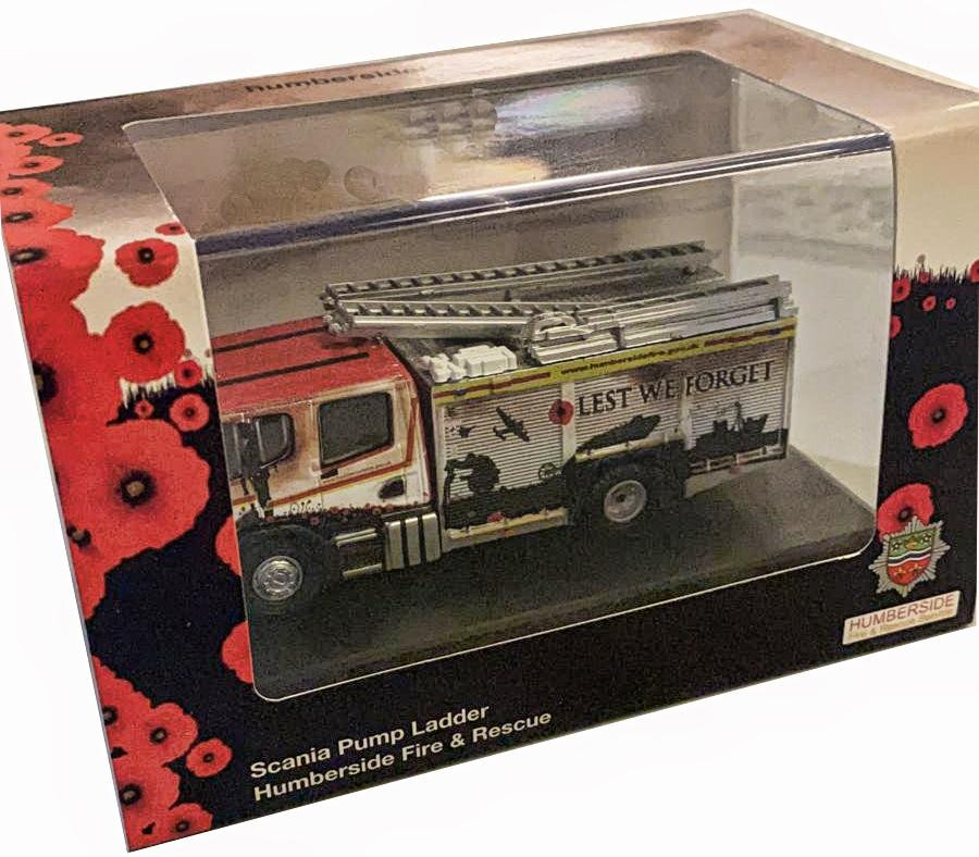 Oxford 1:76 Scania CP31 Humberside Fire and Rescue 76SFE011